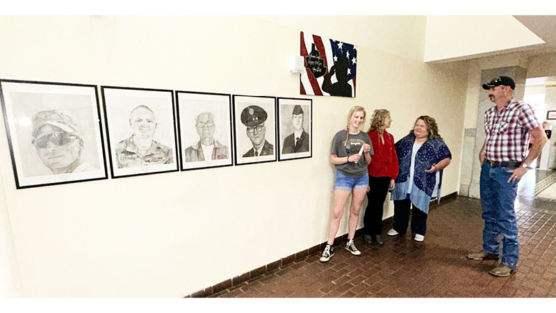Symmes Valley school art show honors local veterans | The Tribune