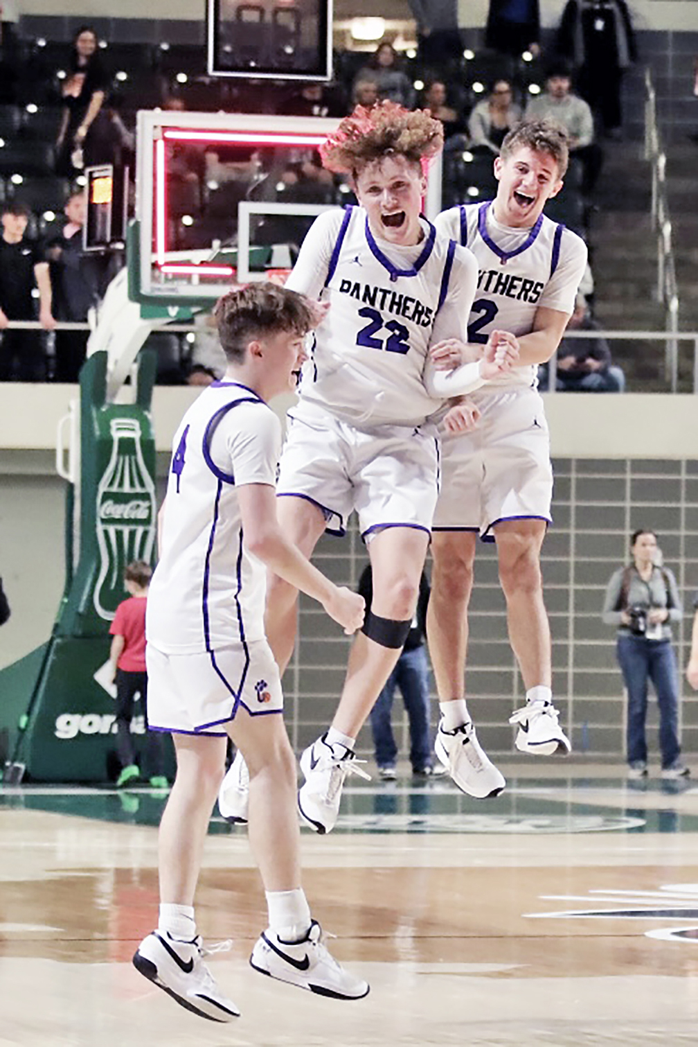 Panthers rally by Pirates to win D5 district title | The Tribune