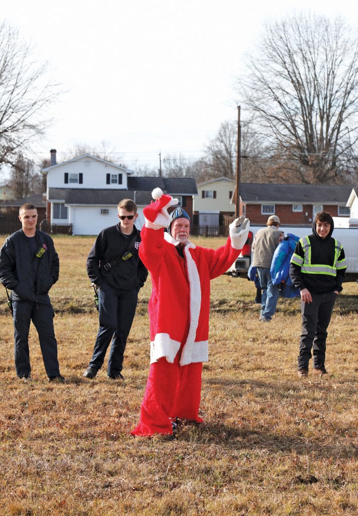 High-flying visitor (WITH GALLERY) | The Tribune